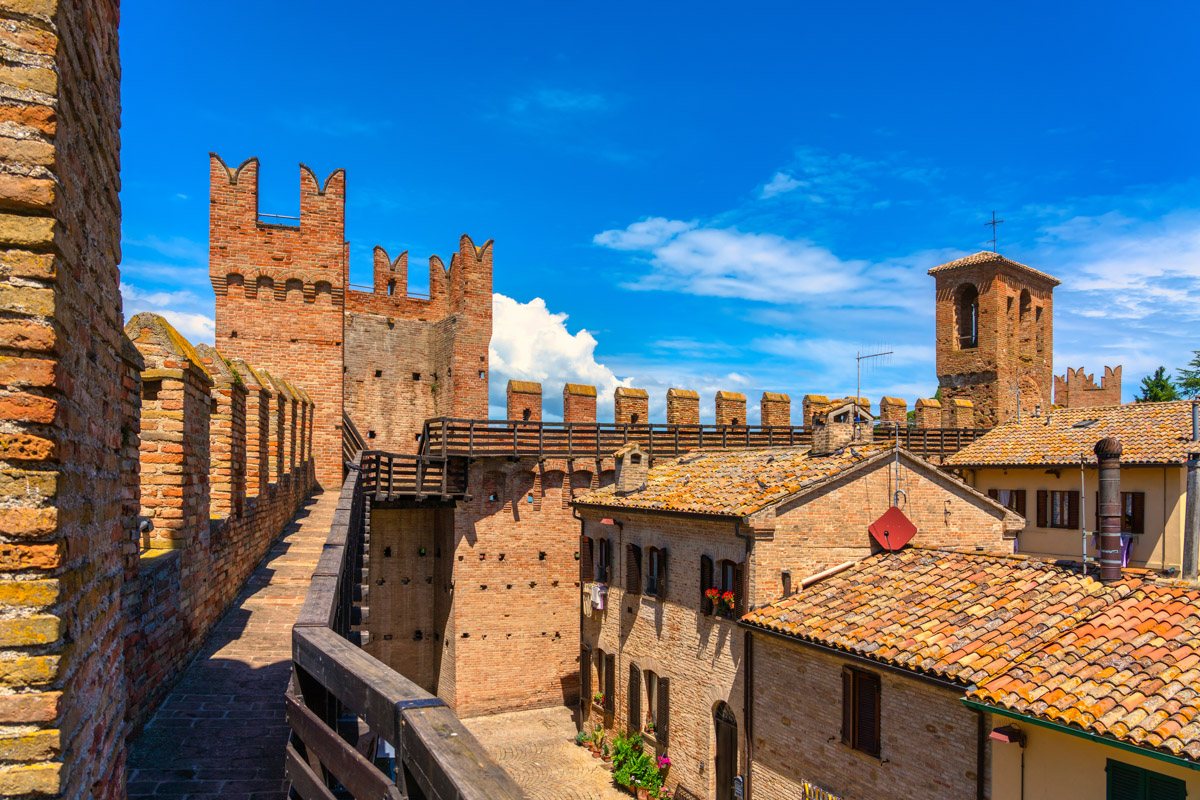 Gradara, un gioiello fra mare e collina - The Story Square